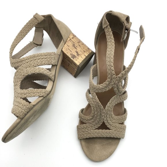 Indigo | Shoes | Indigo Rd Strappy Block Heel Sandals 6m | Poshmark